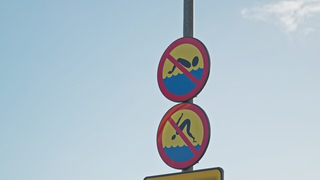 "No Jumping" Bilder – Durchsuchen 101 Archivfotos, Vektorgrafiken und ...