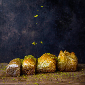 "Arabic Sweets" Billeder – Gennemse 1,701 stockfotos, vektorer og ...