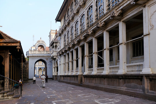 รูปภาพLaksman – เลือกดูภาพถ่ายสต็อก เวกเตอร์ และวิดีโอ2,524 | Adobe Stock