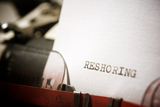 「Reshoring」の写真素材 | 234件の無料イラスト画像 | Adobe Stock