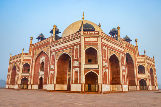 "Delhi Monuments"-Bilder: Stock-Fotos & -Videos. | Adobe Stock