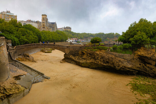 Basta Bilder – Durchsuchen 806 Archivfotos, Vektorgrafiken und Videos ...