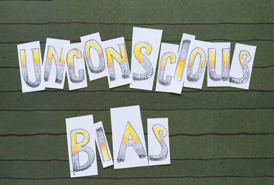 รูปภาพUnconscious – เลือกดูภาพถ่ายสต็อก เวกเตอร์ และวิดีโอ25,950 ...