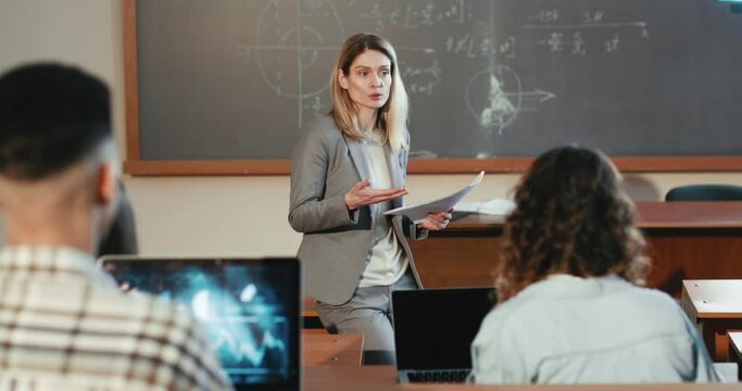 Teaching Adults Images – Browse 1,490,329 Stock Photos, Vectors, and ...