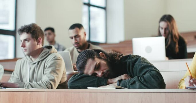 Imágenes de "Bad Student": descubre bancos de fotos, ilustraciones ...