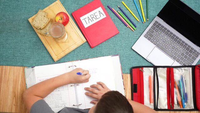 รูปภาพTarea – เลือกดูภาพถ่ายสต็อก เวกเตอร์ และวิดีโอ1,221 | Adobe Stock