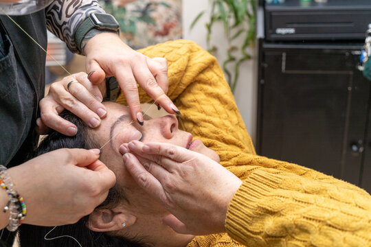 "Eyebrow Threading" Images – Browse 11,591 Stock Photos, Vectors, and ...