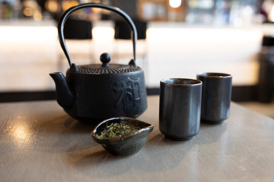 """Tee Bilder – Durchsuchen 3,847,010 Archivfotos, Vektorgrafiken und ...