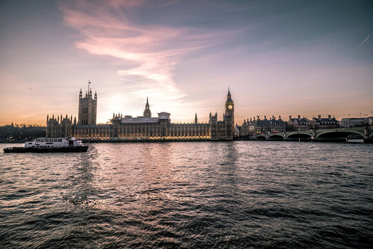 Themse Bilder – Durchsuchen 3,082 Archivfotos, Vektorgrafiken und ...