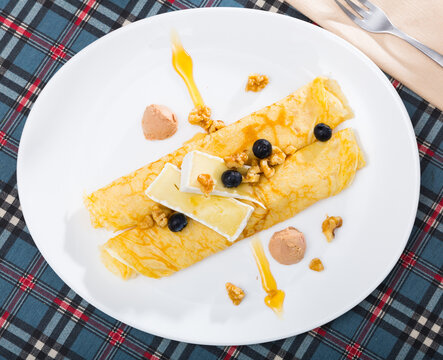 รูปภาพFuagra – เลือกดูภาพถ่ายสต็อก เวกเตอร์ และวิดีโอ115 | Adobe Stock