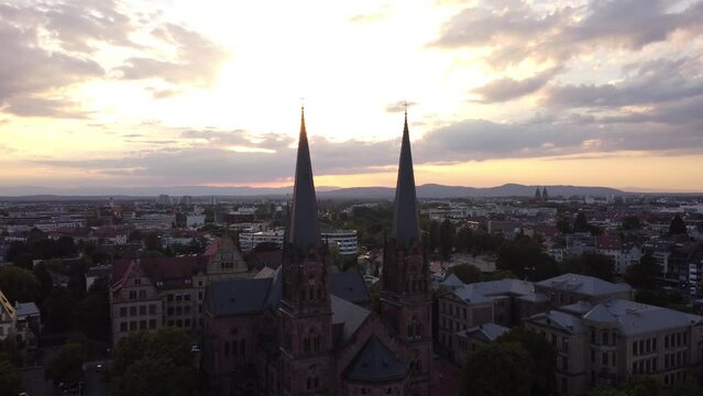 รูปภาพ"Freiburger – เลือกดูภาพถ่ายสต็อก เวกเตอร์ และวิดีโอ1,494 | Adobe ...