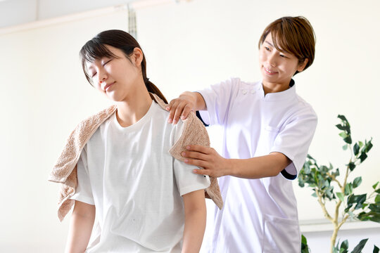 รูปภาพTetraskelion – เลือกดูภาพถ่ายสต็อก เวกเตอร์ และวิดีโอ57,921 ...