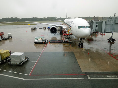 Aerobridge Bilder – Durchsuchen 5,693 Archivfotos, Vektorgrafiken und ...