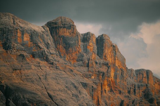 Ridged Images – Browse 665,588 Stock Photos, Vectors, and Video | Adobe ...