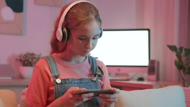 Zoomer 이미지 – 찾아보기 9,986 스톡 사진, 벡터 및 비디오 | Adobe Stock