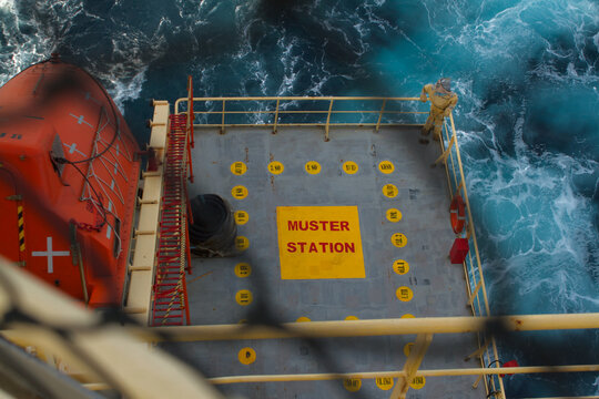 "Muster Station" Images – Browse 147 Stock Photos, Vectors, and Video ...