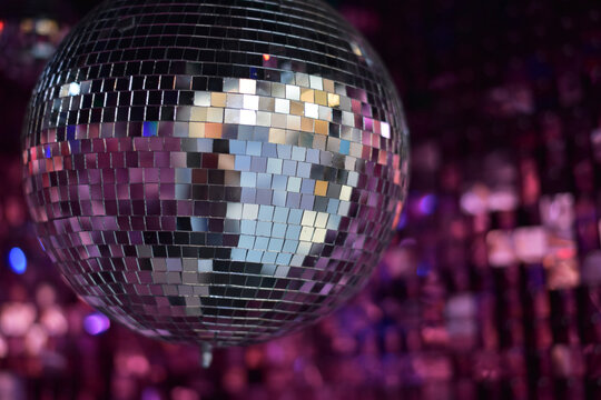 Mirror Ball Texture Images – Browse 5,769 Stock Photos, Vectors, and ...