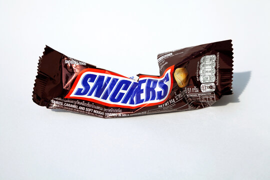 「Snigger」の写真素材 | 13,157件の無料イラスト画像 | Adobe Stock