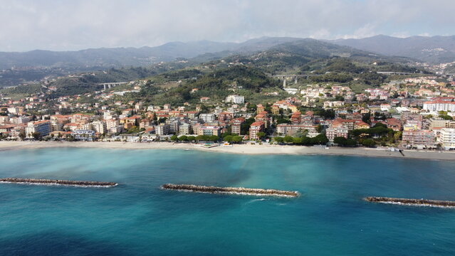 "Costa Ligure" Bilder – Durchsuchen 241 Archivfotos, Vektorgrafiken und ...