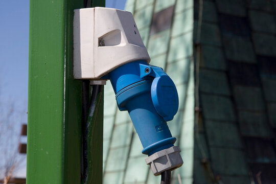 Starkstrom bilder – Bla gjennom 6,843 arkivbilder, vektorer og videoer ...