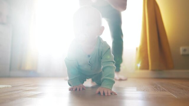"Baby Crawl" Images – Browse 150 Stock Photos, Vectors, and Video ...