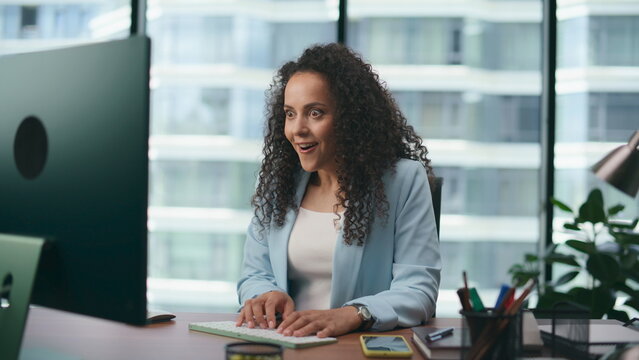 Afbeeldingen over "Office Management" – Blader in stockfoto's, vectoren ...