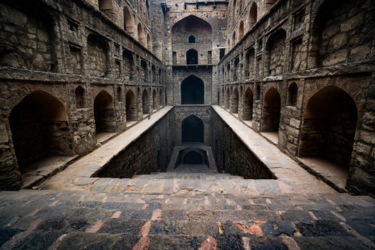 "Agrasen Ki Baoli" Bilder – Durchsuchen 295 Archivfotos, Vektorgrafiken ...