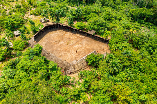 「Yanomami」の写真素材 | 233件の無料イラスト画像 | Adobe Stock
