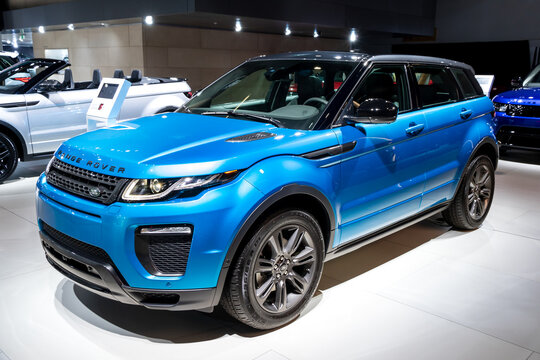 "Land Rover" Bilder – Durchsuchen 4,626 Archivfotos, Vektorgrafiken und ...