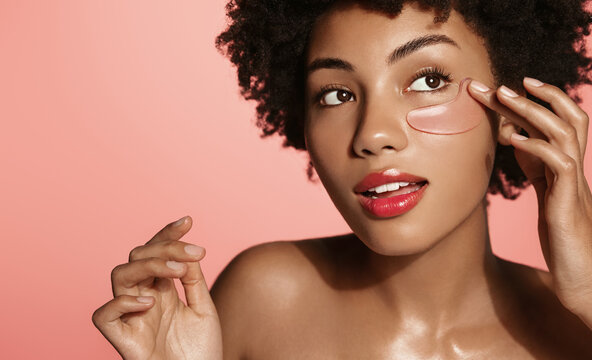 Cheeck Imagens – Procure 309 fotos, vetores e vídeos | Adobe Stock