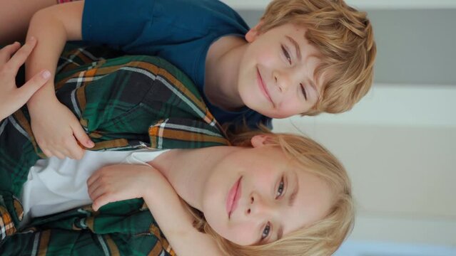 Sibling Images – Browse 500,155 Stock Photos, Vectors, and Video ...