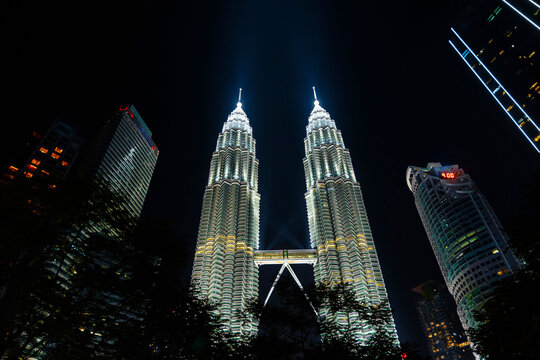 "Petronas Twin Towers" Images – Browse 540 Stock Photos, Vectors, and Video | Adobe Stock