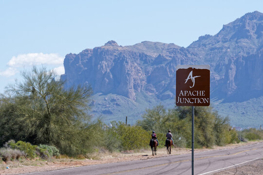 "Apache Junction" Images – Browse 1,670 Stock Photos, Vectors, and ...