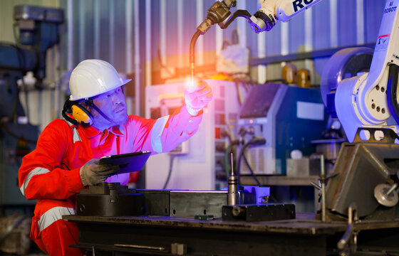 รูปภาพ"Robot Arms" – เลือกดูภาพถ่ายสต็อก เวกเตอร์ และวิดีโอ2,747 ...