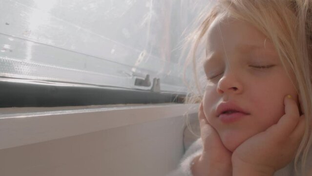 Imagens de Propping – Explore Fotografias do Stock, Vetores e Vídeos de ...