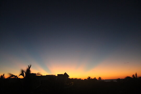 「Refulgente」の写真素材 | 5件の無料イラスト画像 | Adobe Stock