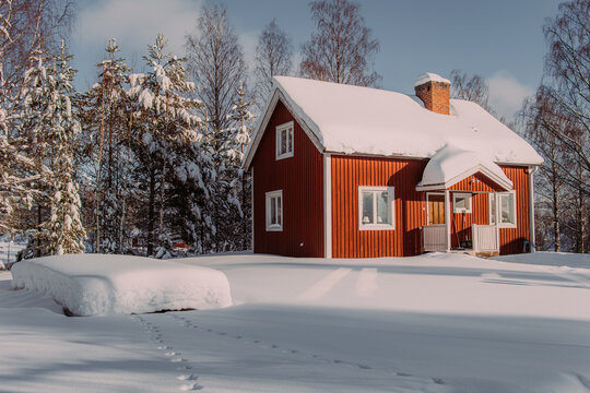 Barns And Cabins Bilder – Durchsuchen 44,839 Archivfotos ...