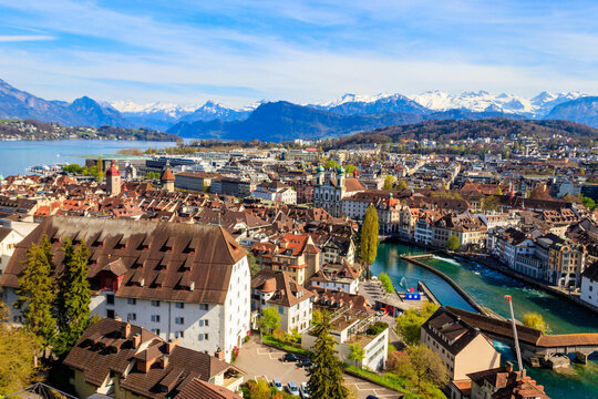 Reuss bilder – Bläddra bland 8,066 stockfoton, vektorer och videor ...