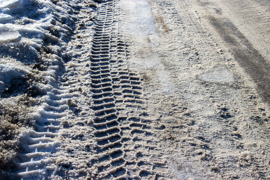 "Car Tracks" Images – Browse 2,146 Stock Photos, Vectors, and Video ...