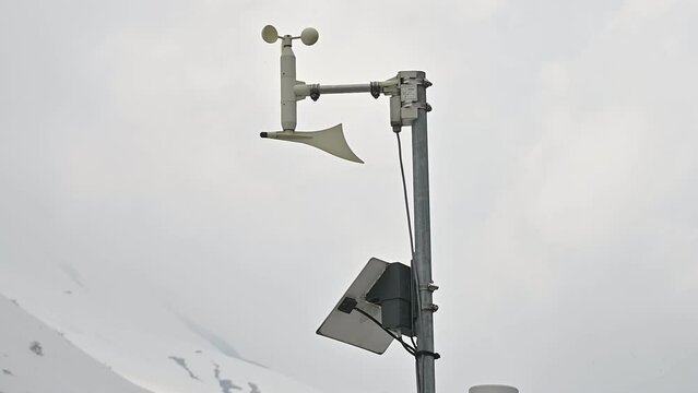 "Weather Station" Images – Browse 8,562 Stock Photos, Vectors, and ...