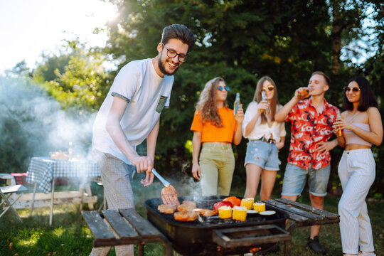 Grillfest Bilder – Durchsuchen 713,976 Archivfotos, Vektorgrafiken und ...
