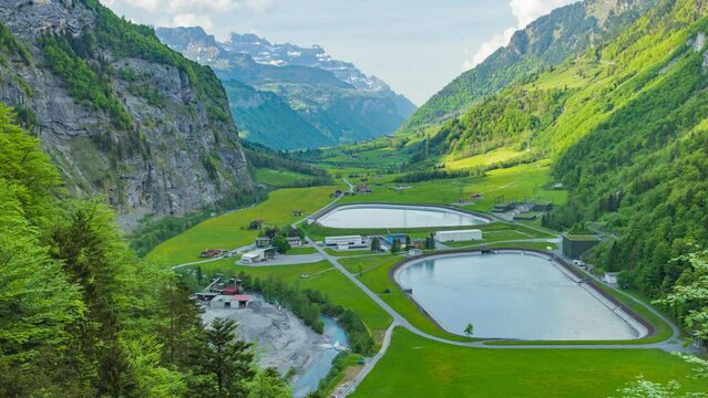 รูปภาพLinth – เลือกดูภาพถ่ายสต็อก เวกเตอร์ และวิดีโอ410 | Adobe Stock