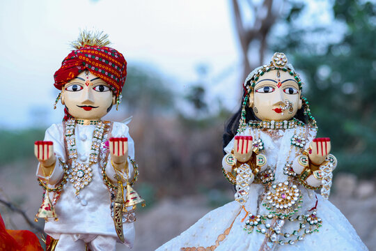 รูปภาพGangaur – เลือกดูภาพถ่ายสต็อก เวกเตอร์ และวิดีโอ107 | Adobe Stock