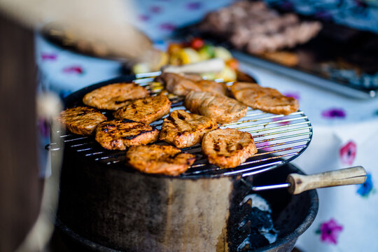 รูปภาพ"Grillparty – เลือกดูภาพถ่ายสต็อก เวกเตอร์ และวิดีโอ8,137 | Adobe ...