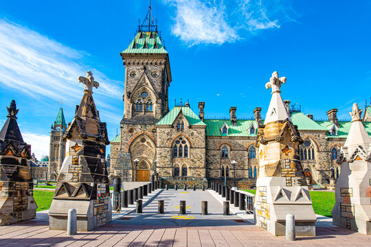 "East Block" Images – Browse 262 Stock Photos, Vectors, and Video ...