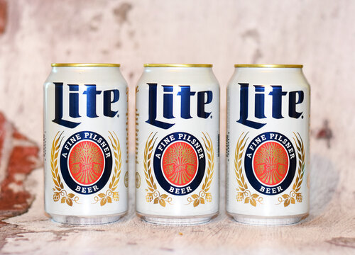 Miller Light Png