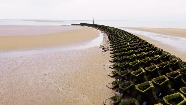 "Sea Defence" Imagens – Procure 15,052 fotos, vetores e vídeos | Adobe ...