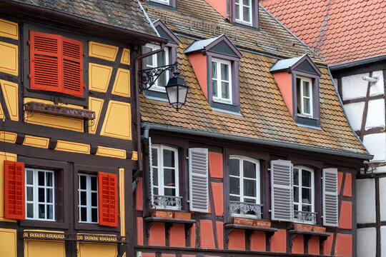 รูปภาพ"Maisons – เลือกดูภาพถ่ายสต็อก เวกเตอร์ และวิดีโอ34,025 | Adobe Stock