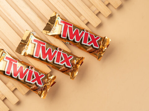 Twix Wallpaper