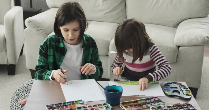 Stormily Bilder – Durchsuchen 6,292 Archivfotos, Vektorgrafiken und ...